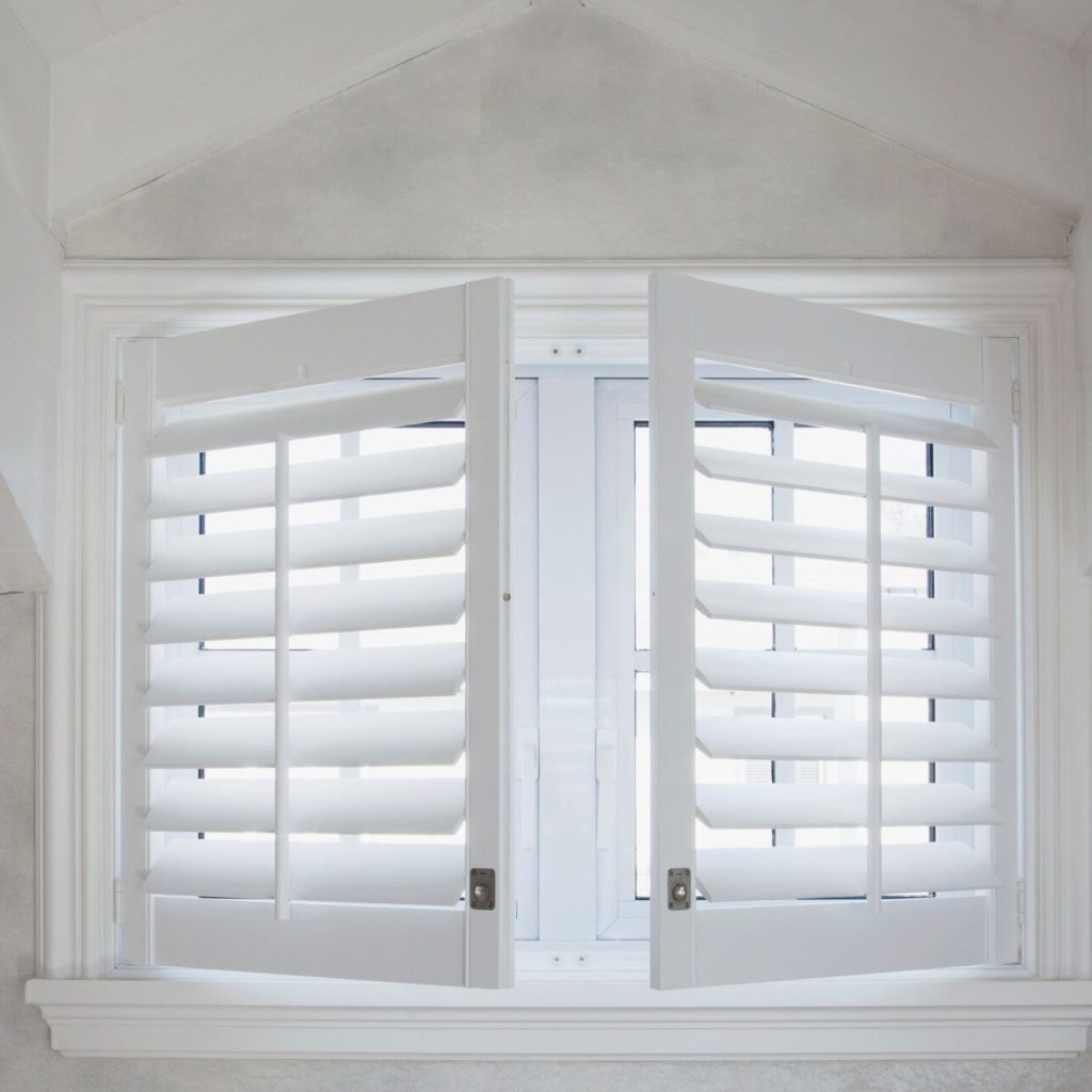Best Norman Australia Plantation Shutters, Melbourne - Delux Blinds